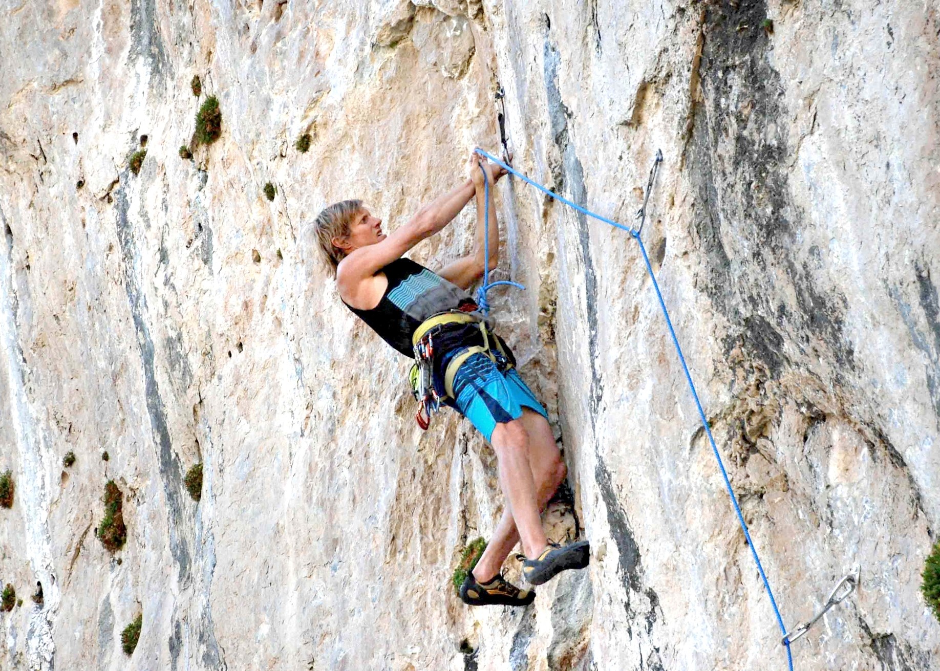 The 6 Best Rock Climbing Ropes | Tested & Rated