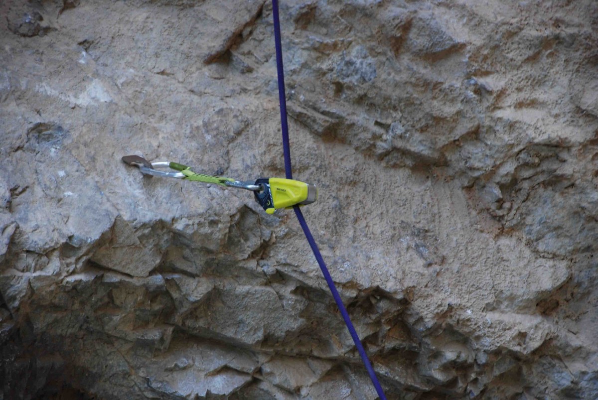 Edelrid Ohm Review | Tested by GearLab