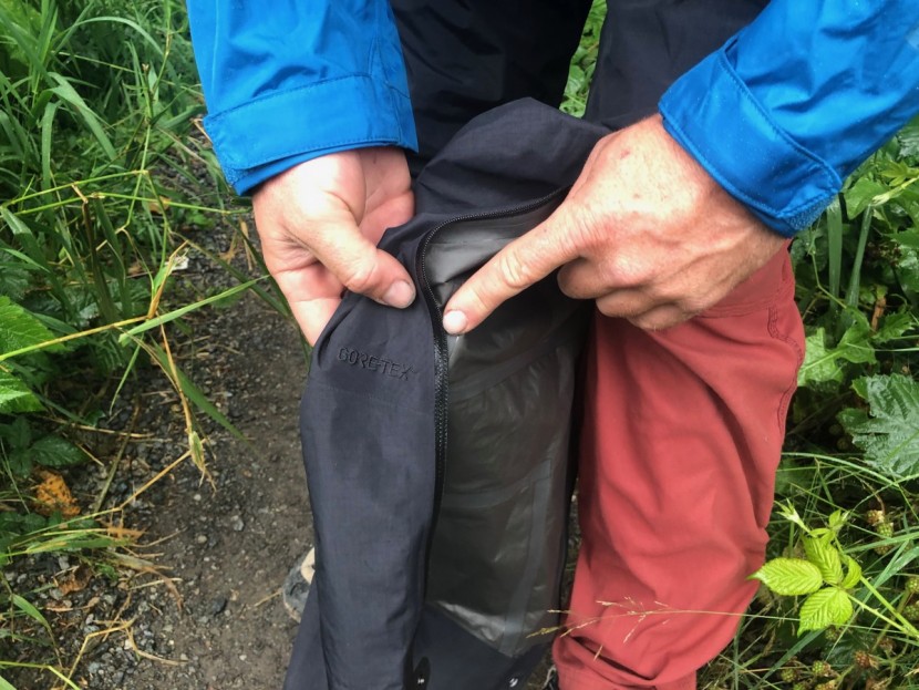 Arc'teryx Zeta SL Pant Review | Tested & Rated Arc'teryx Zeta SL Pant Review | Tested & Rated