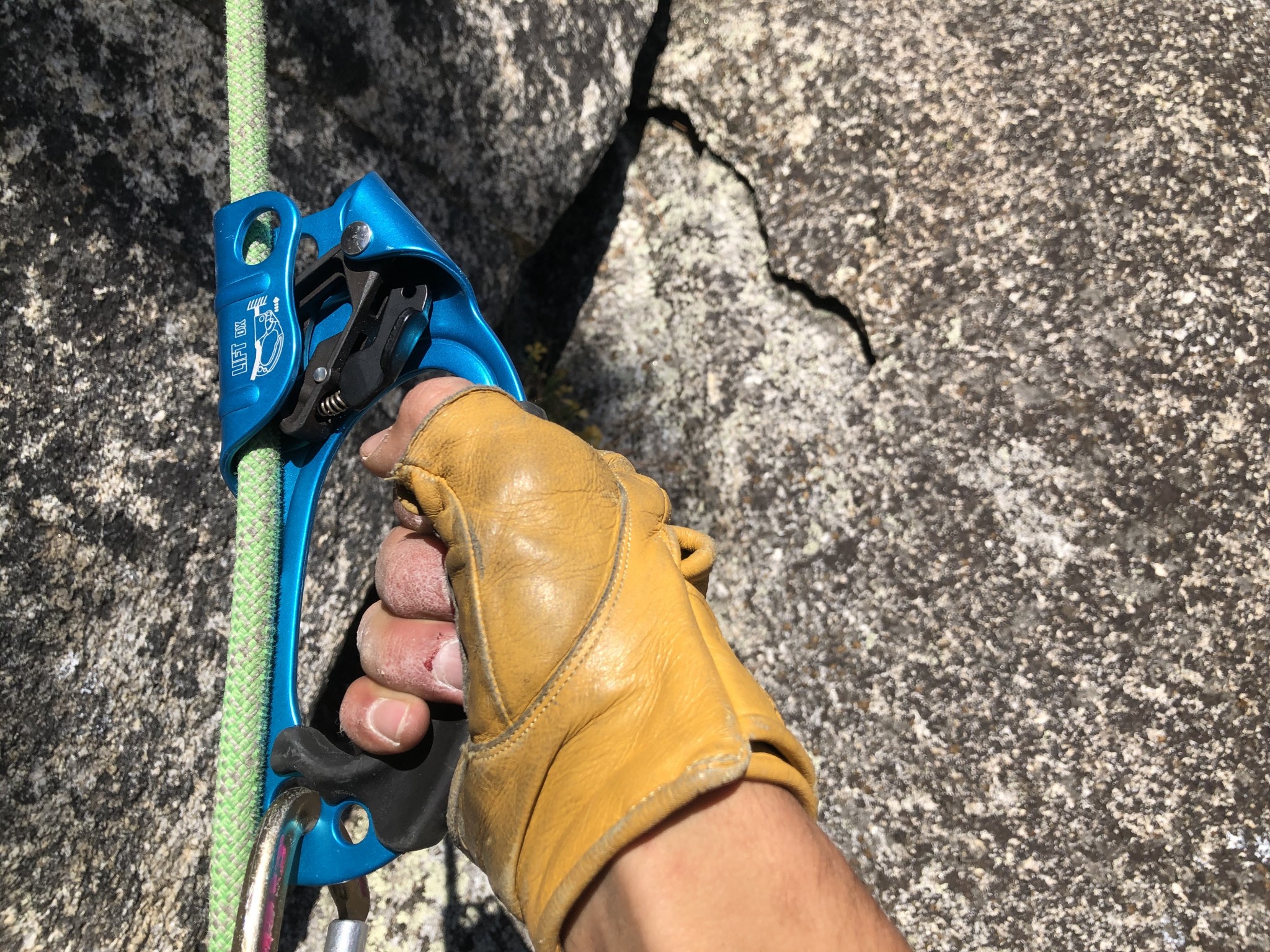 Best Ascenders for Big Walls and Rescue | Tested