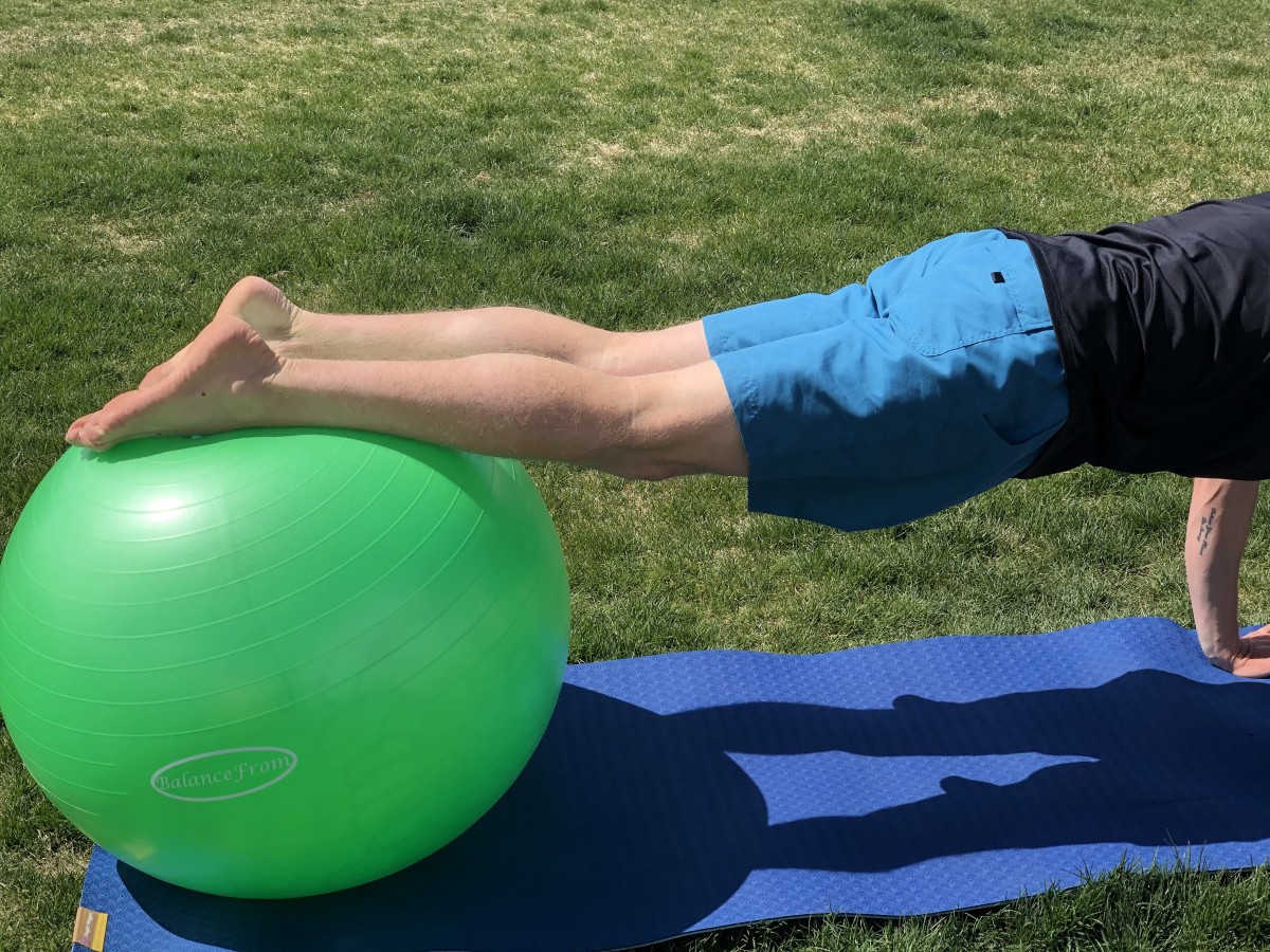 The 5 Best Exercise Balls | Tested by GearLab