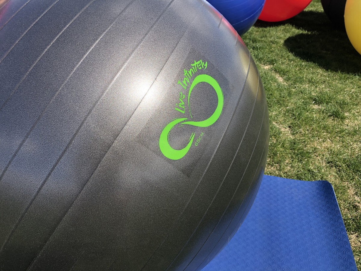 The 5 Best Exercise Balls | Tested & Rated