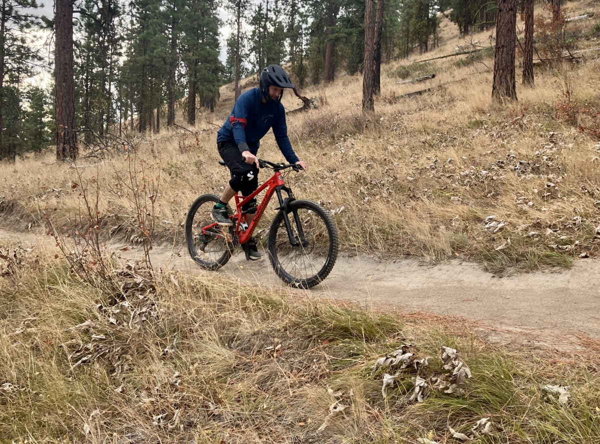 Sweet Protection Knee Guards Review | Tested & Rated