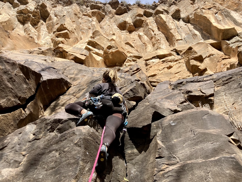 Black Diamond Solution Guide - Women's Review | Tested by GearLab