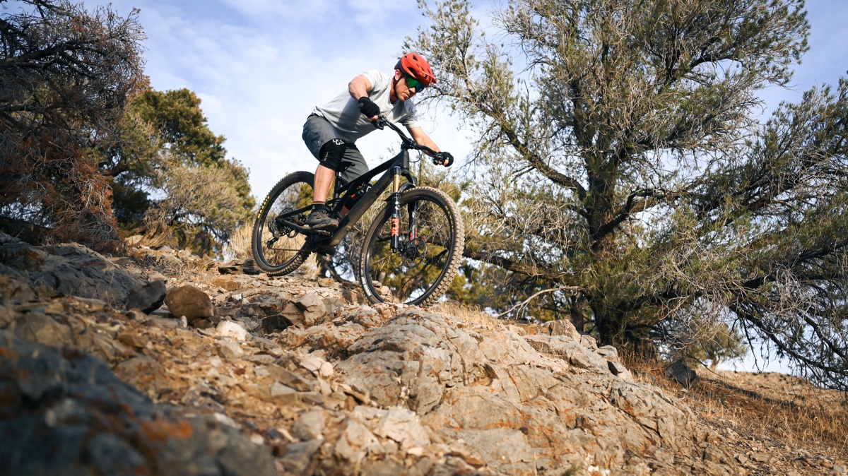 Hunt Trail Wide MTB Review | Tested & Rated