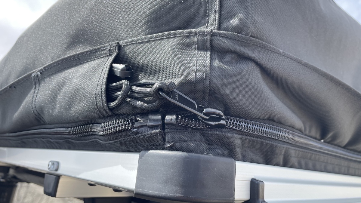 Thule Approach M Review | Tested & Rated