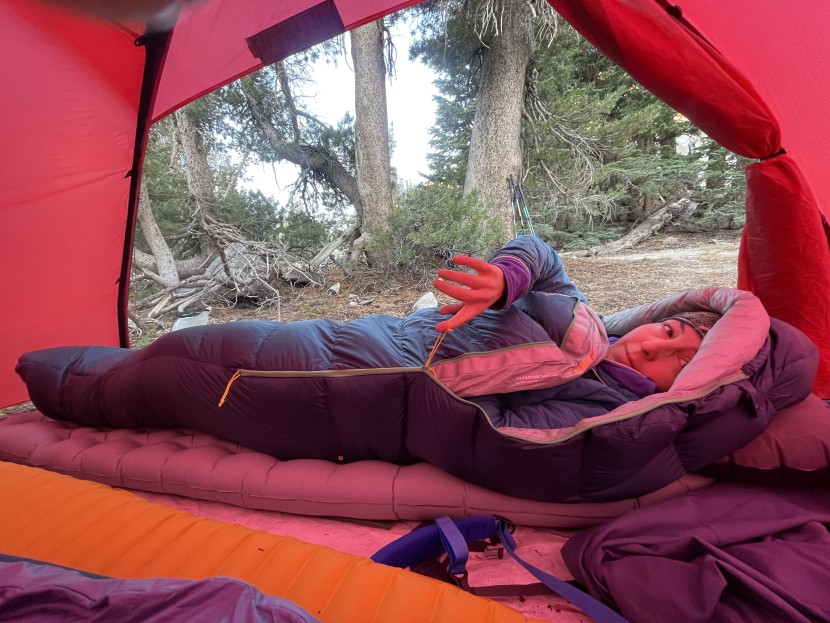Ladies sleeping bag store