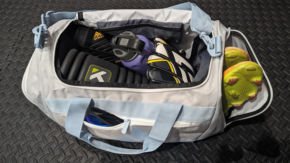 Adidas Defender Small Review | Tested & Rated