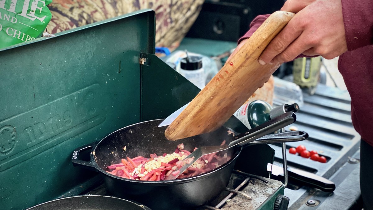 Lodge 3.2 Quart Cast Iron Combo Cooker Review | Tested