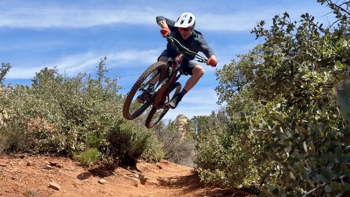 Santa Cruz Hightower 3 C S Review | Tested & Rated