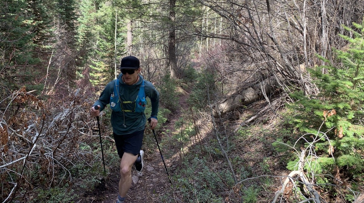 The Best 7 Running Hydration Packs for Men of 2024 | Tested