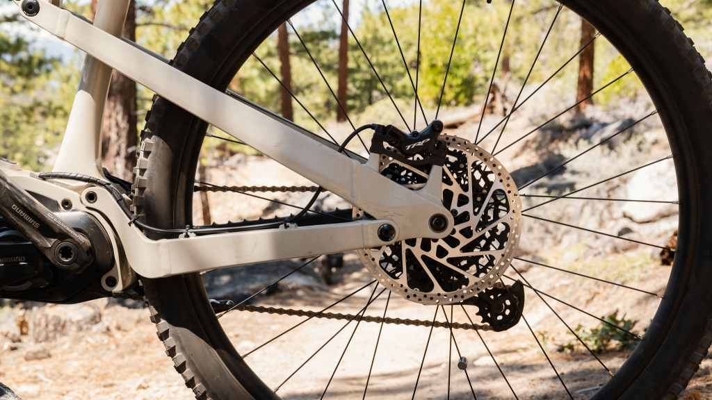 Ari Wire Peak 2.0 Comp Review | Tested & Rated