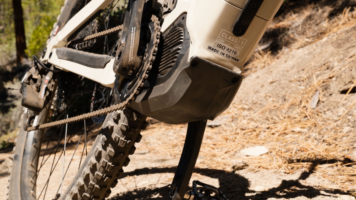 Ari Wire Peak 2.0 Comp Review | Tested & Rated