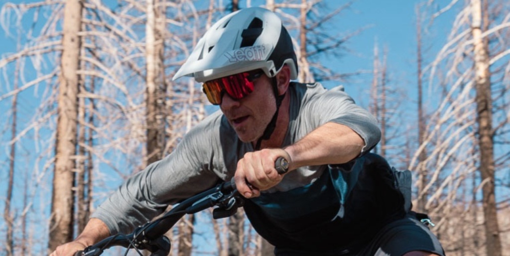 Oakley Sutro Lite Prizm Trail Torch Review | Tested