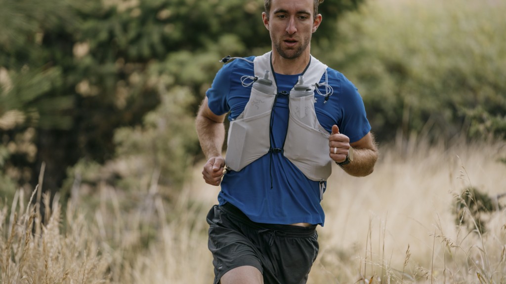 The 7 Best Running Hydration Vests for Men | Tested
