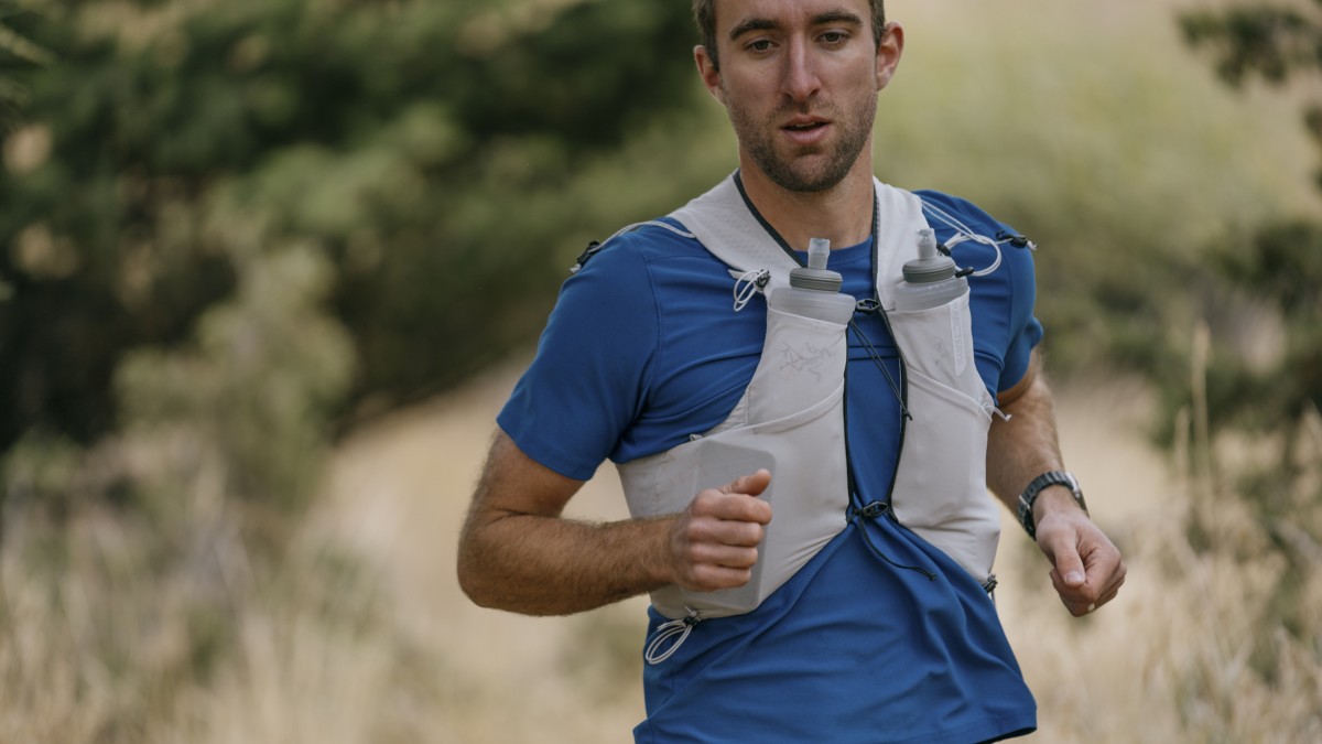 The 7 Best Running Hydration Vests for Men | Tested