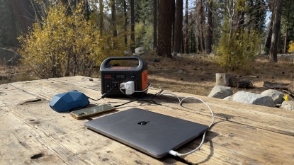 Jackery Explorer 300 Review | Tested & Rated