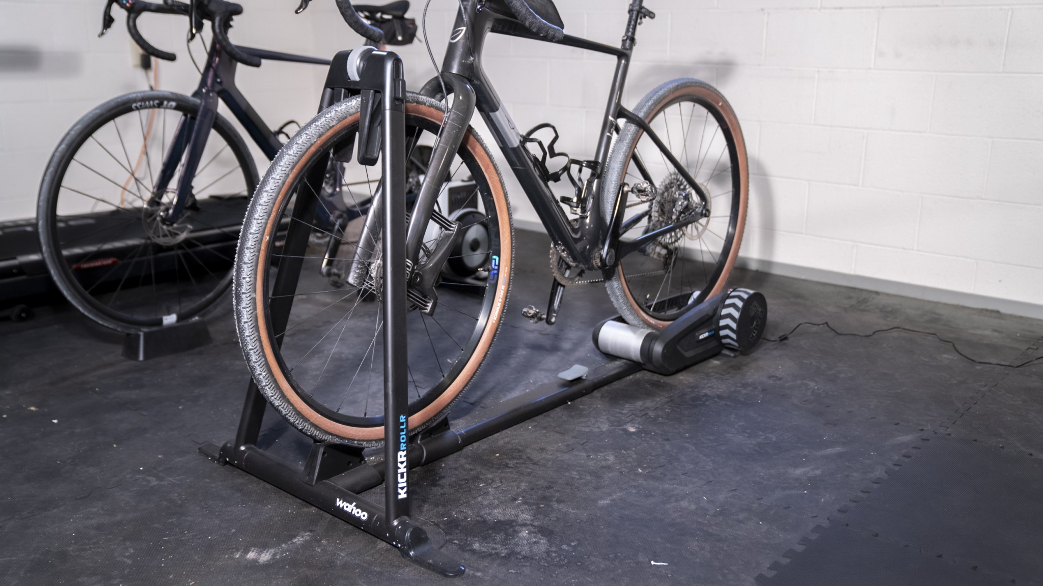 Wahoo Kickr Rollr Review | Tested & Rated